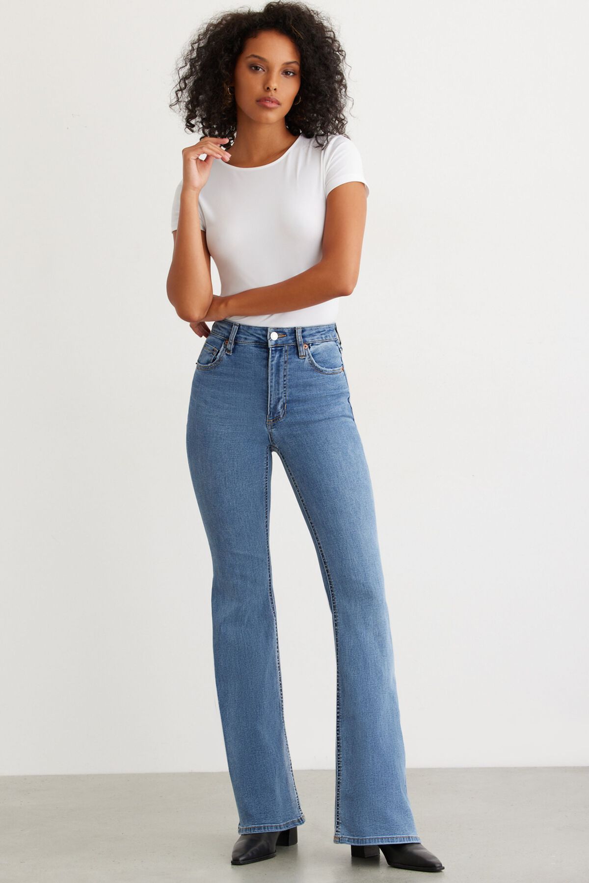 Dynamite Hailey Flared Jeans - 10007333807I