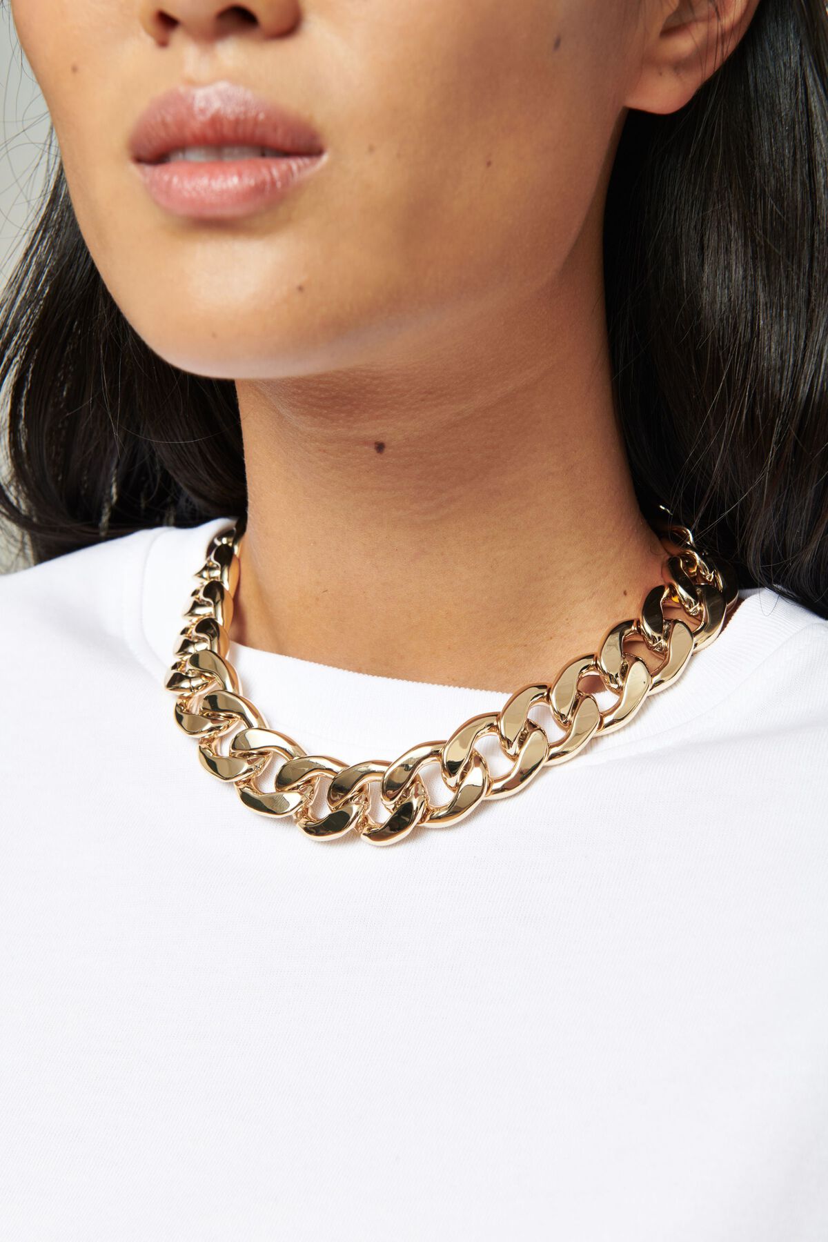 Supersized Curb Chain Necklace Yellow | Dynamite