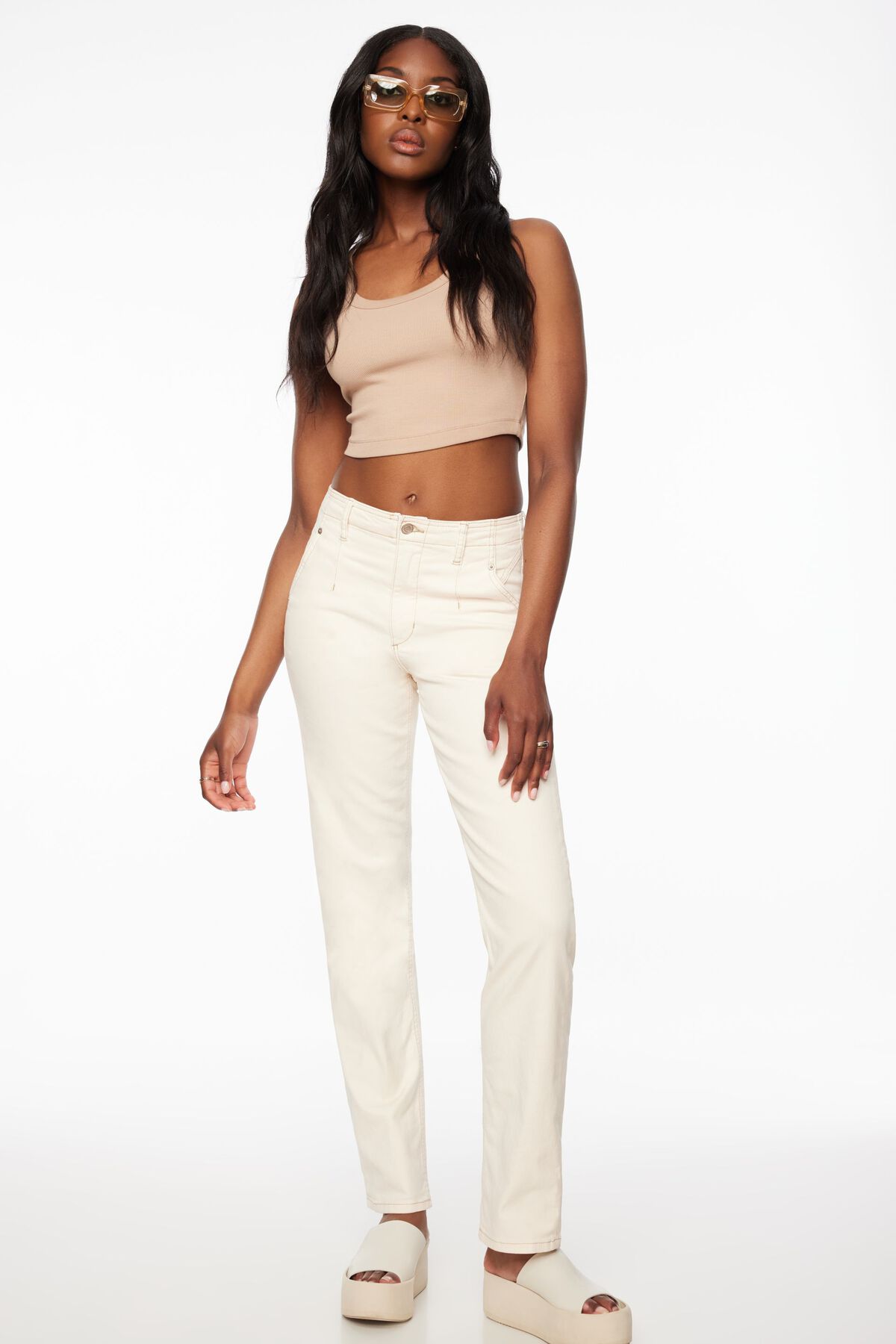 Chiara Slim Straight Jeans White | Dynamite
