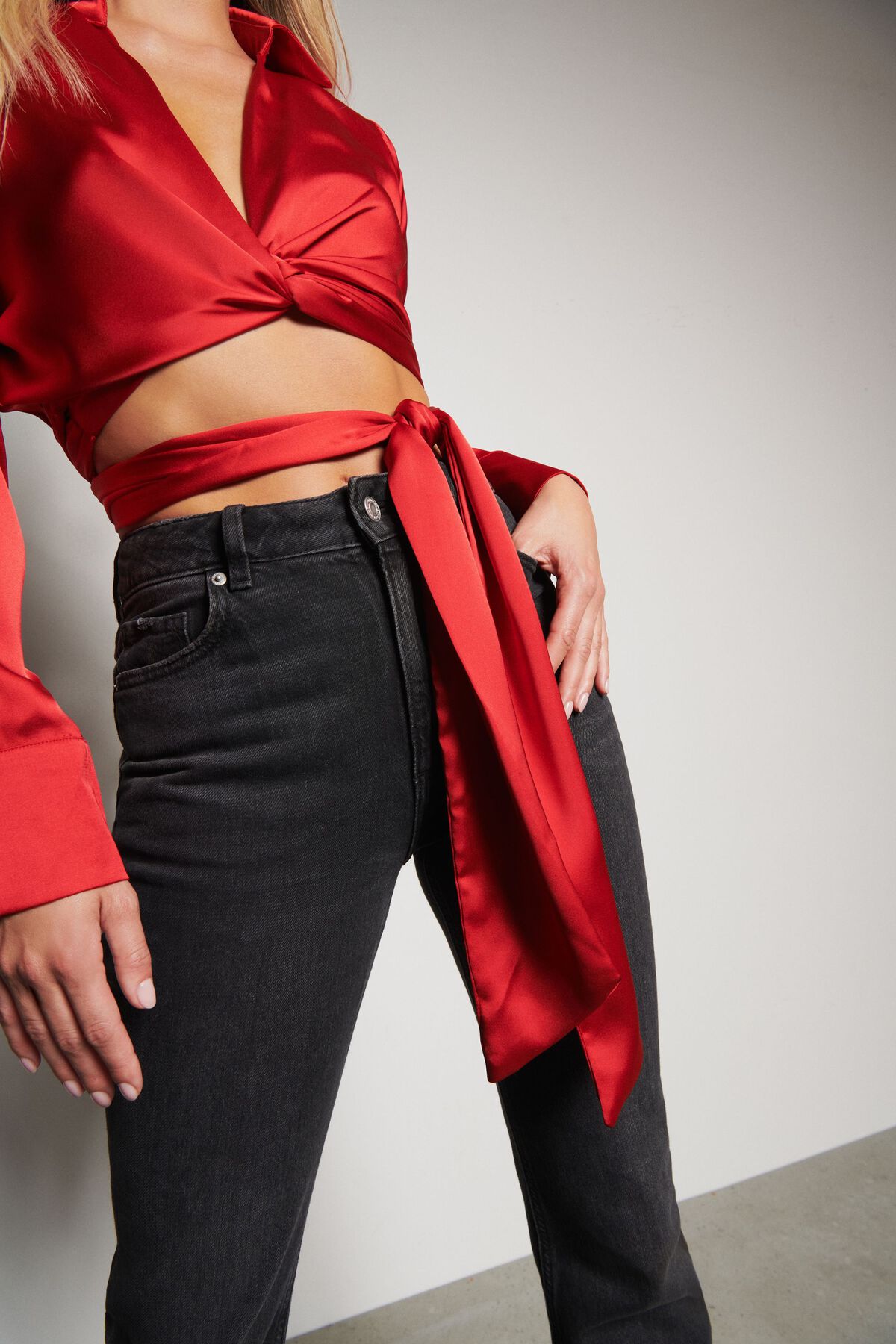 Modalite.net - Dynamite Long Sleeve Wrap Around Satin Top - 10006382500D