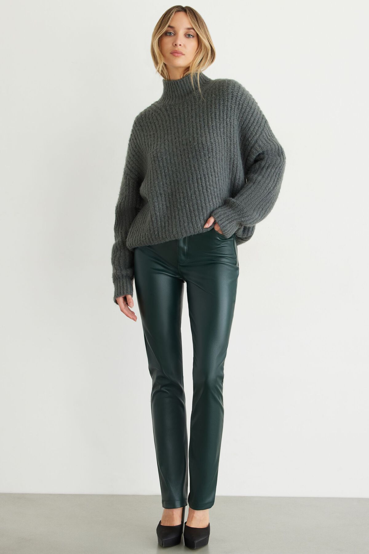 Kate Faux Leather Skinny Pants Green | Dynamite