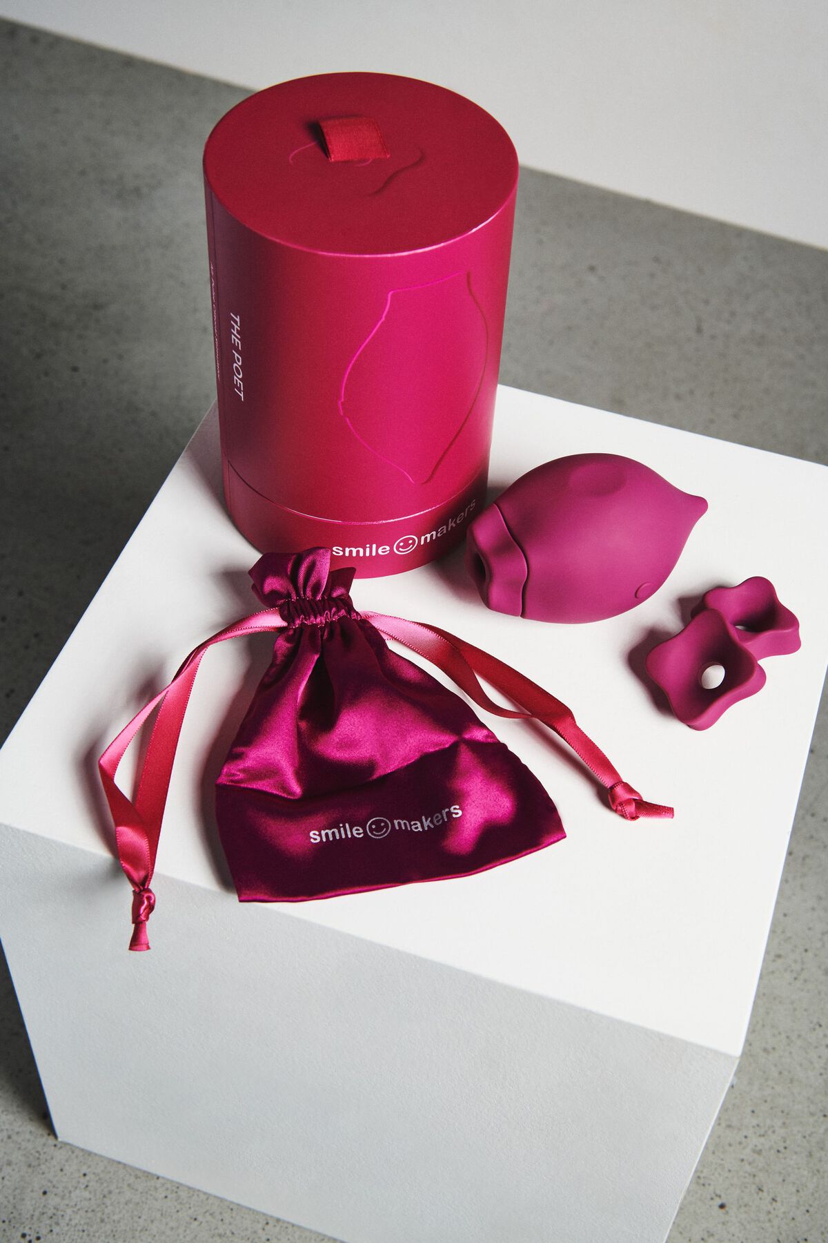 SMILE MAKERS | The Poet Vibrator Pink | Dynamite