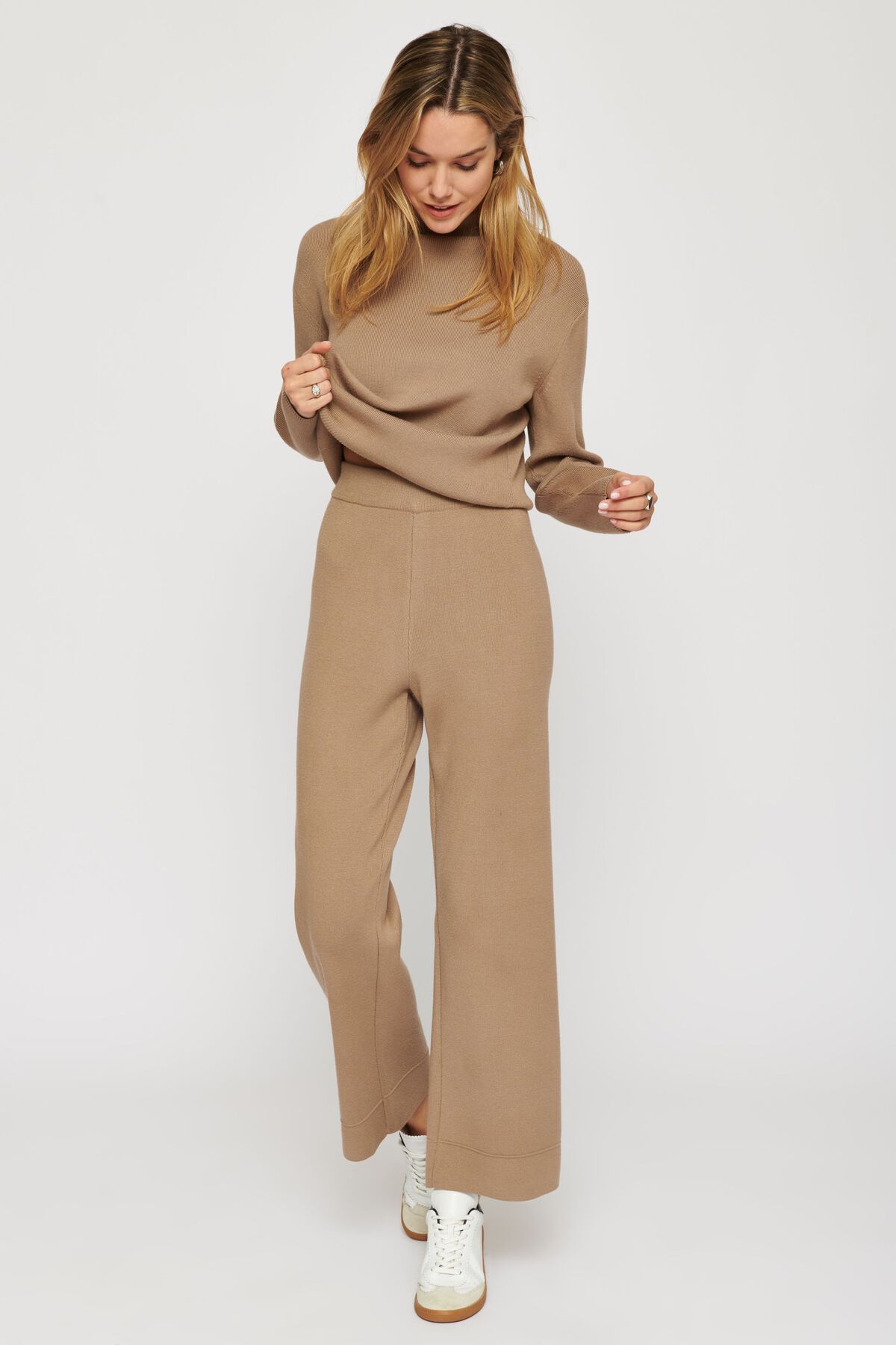 Sauve Wide Leg Pant Brown | Dynamite