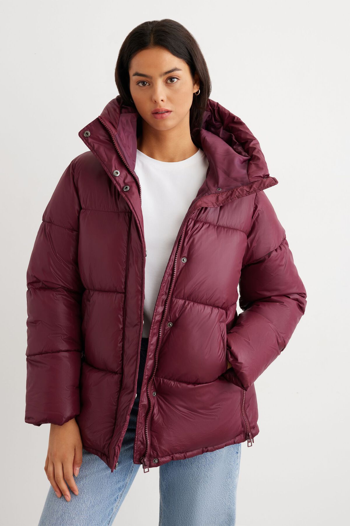 Shiny Puffer Jacket Burgundy | Dynamite