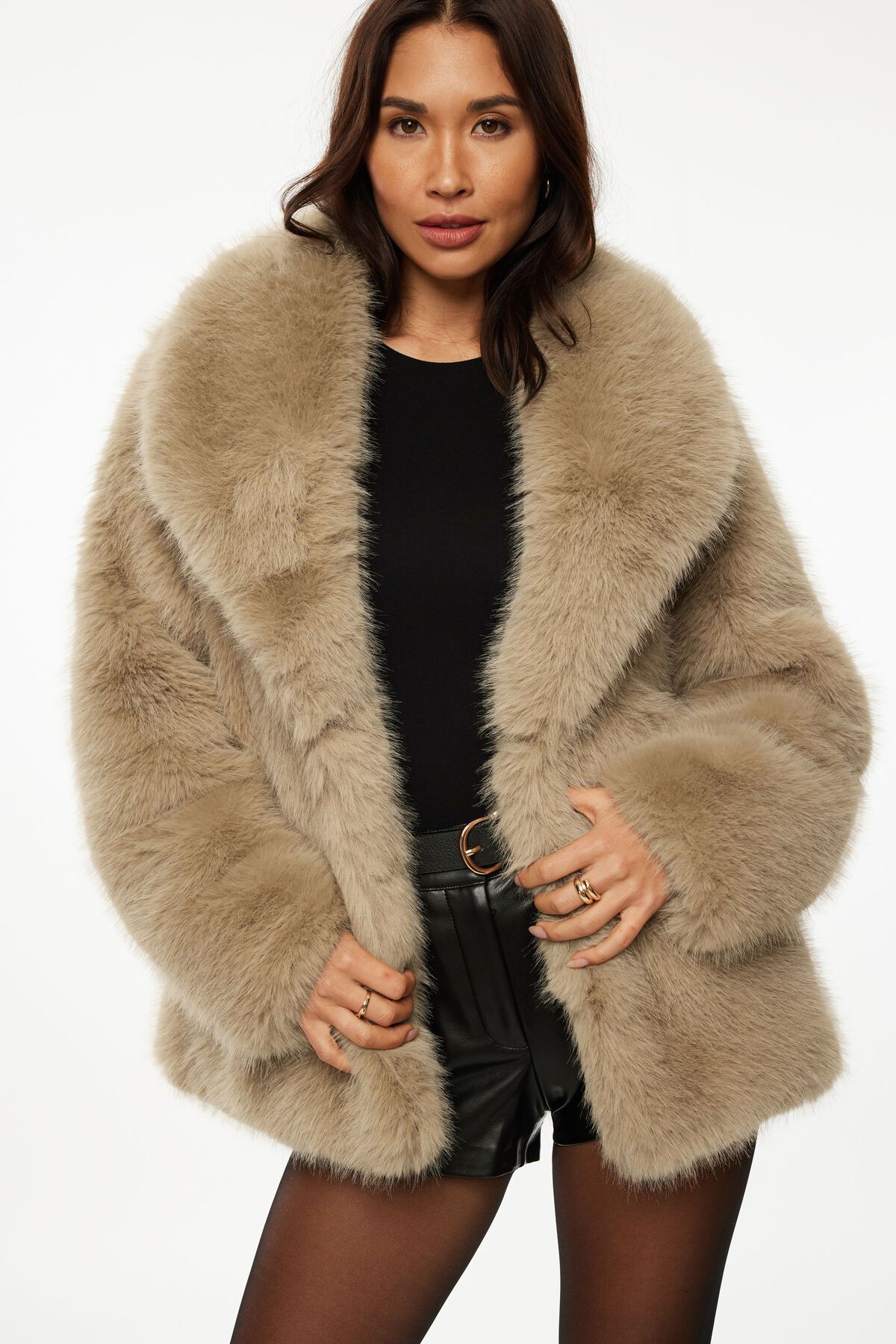 Faux Fur Midi Jacket Brown | Dynamite