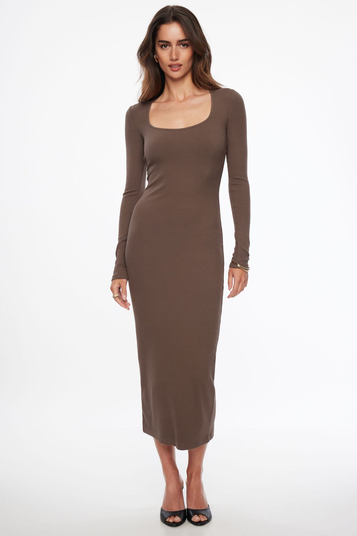 Selena Ribbed Maxi Dress Brown | Dynamite