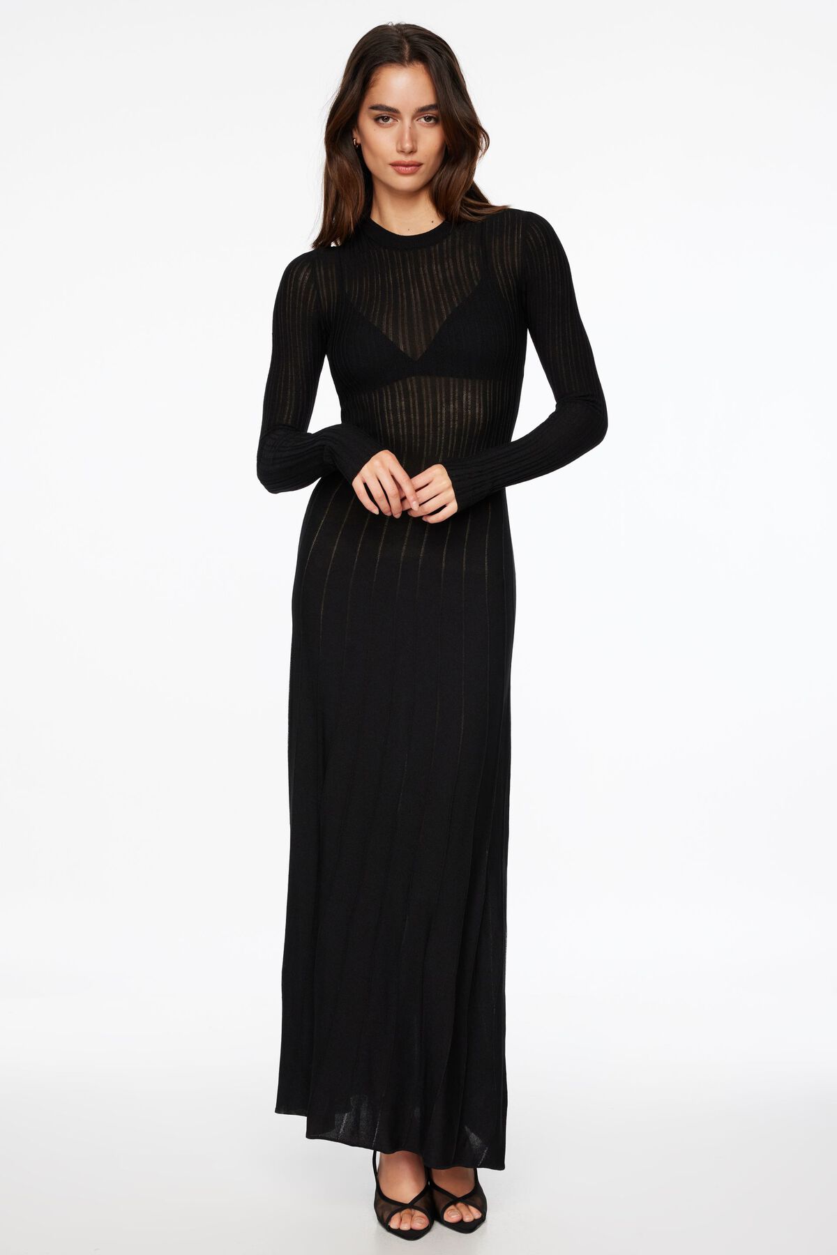 Katie Sheer Maxi Dress Black | Dynamite