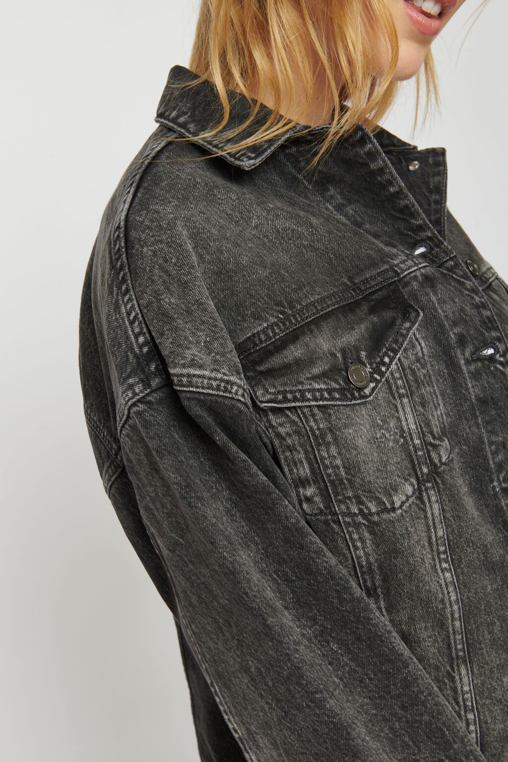 Coats & Jackets | Shop Women's Outerwear | Dynamite US