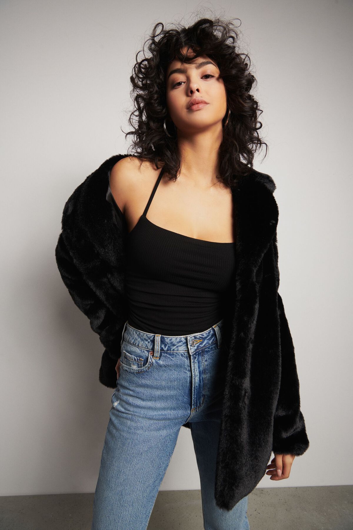 Faux Fur Jacket Black | Dynamite