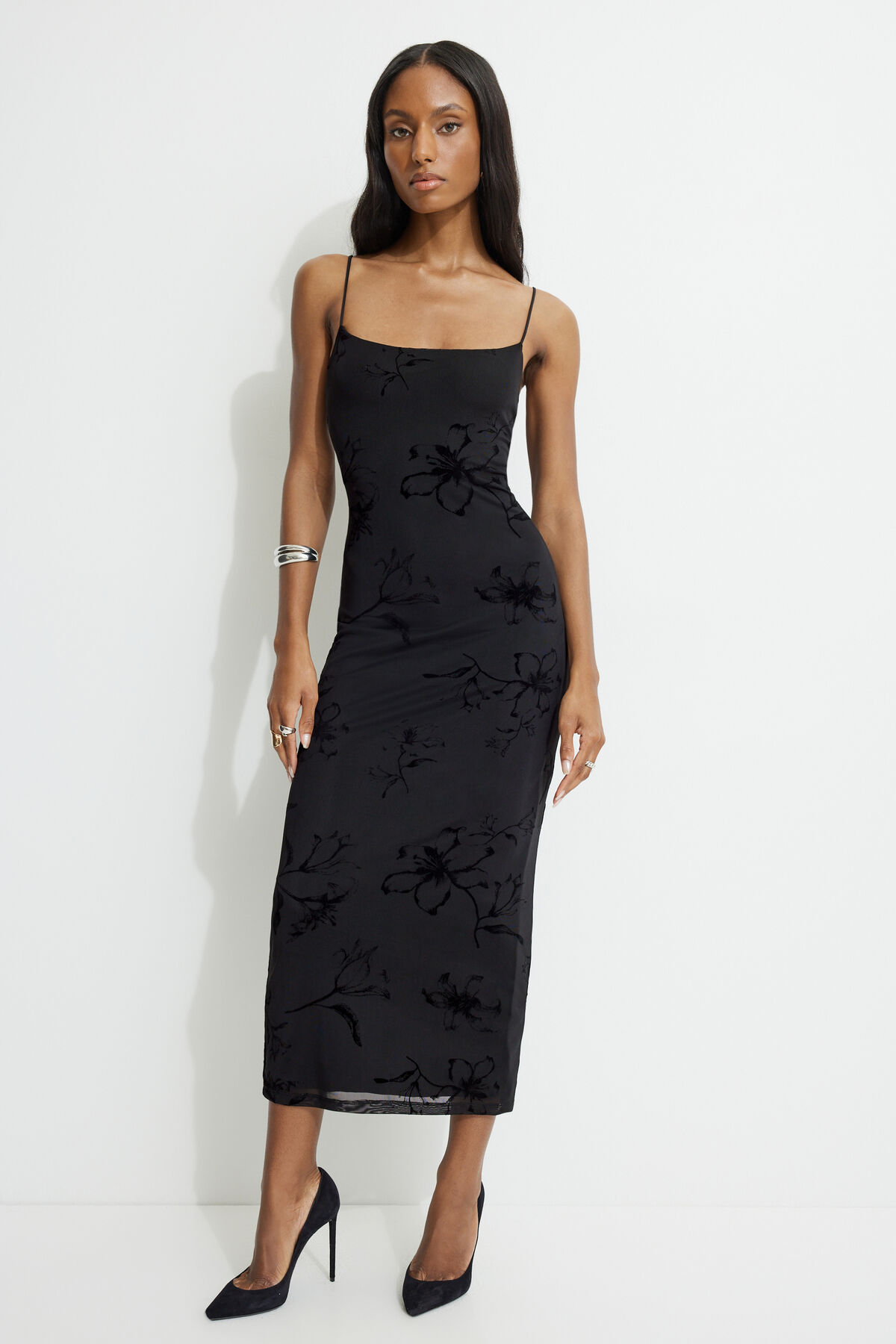 Robe maxi à col échancré Victoria Noir | Dynamite