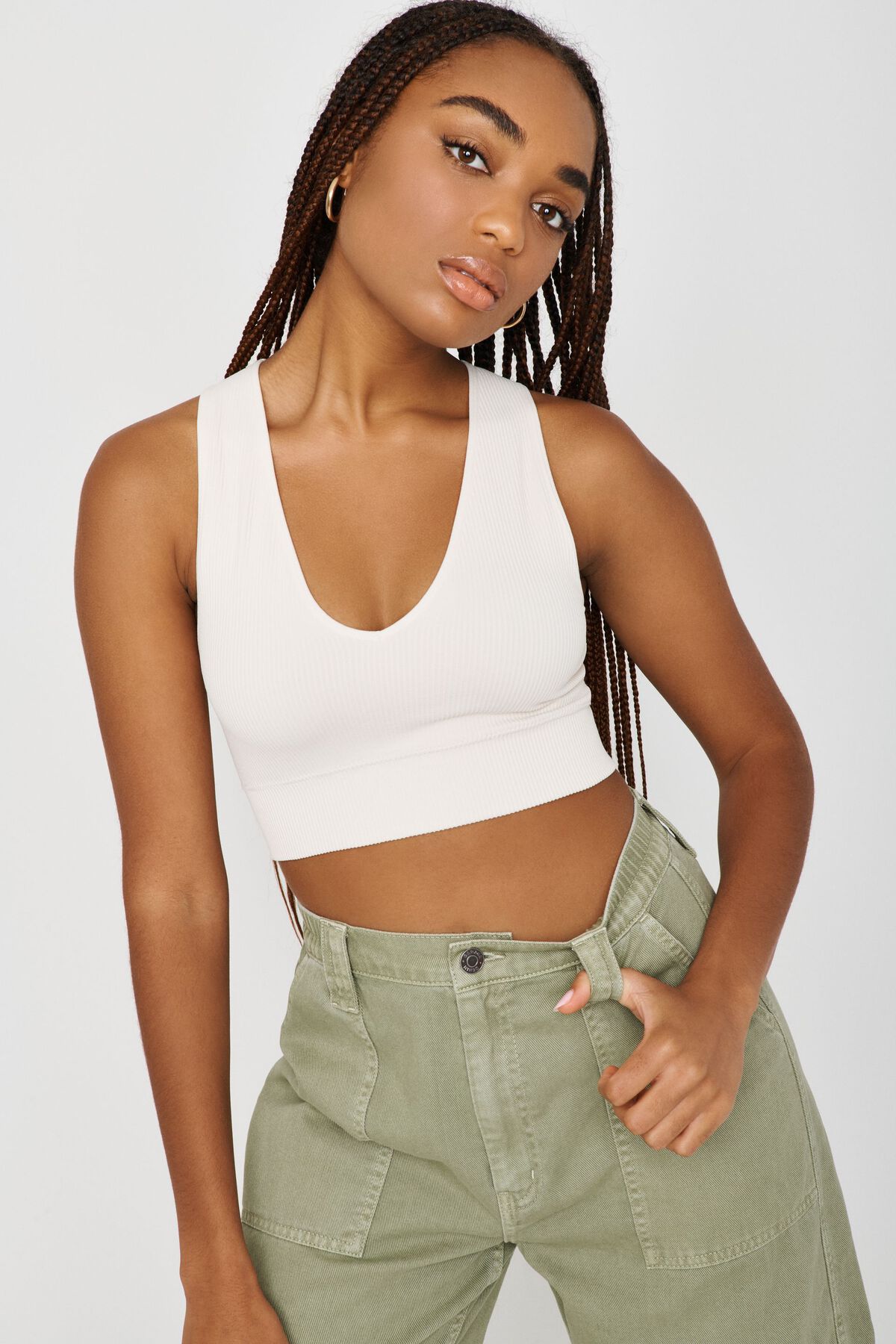 Stella Seamless Plunge Tank Top | Dynamite