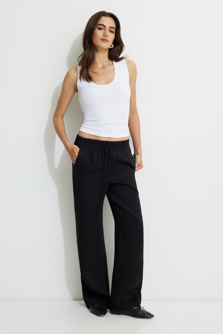 Blake Straight Pull On Pants Black | Dynamite